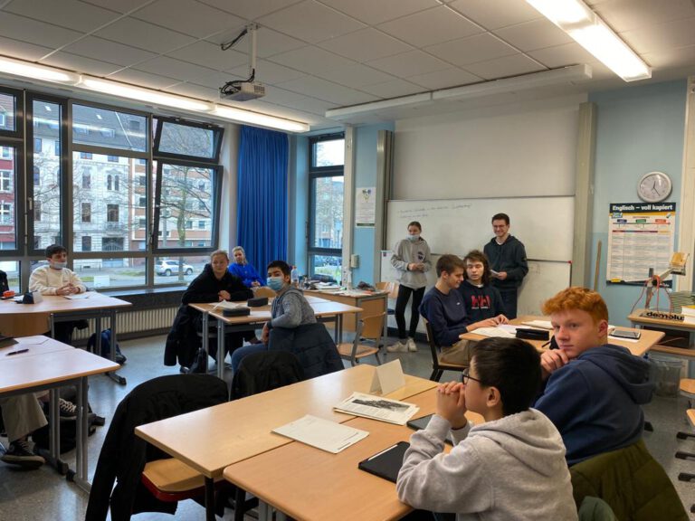 Steinbart-ist-safe-Tag feiert erfolgreiche Premiere - Steinbart-Gymnasium